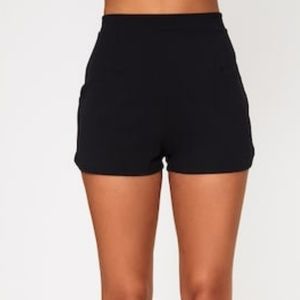 PrettyLittleThing | Shorts | Pretty Little Thing Basic Short | Poshmark